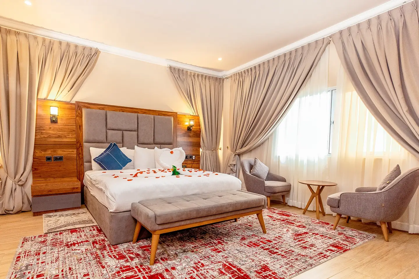 Executive Deluxe - Volta Serene Hotel